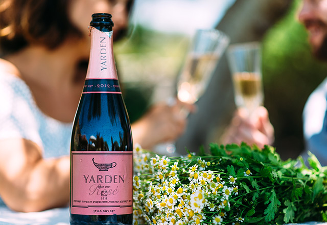 END OF YEAR SPARKLE - Adam S. Montefiore